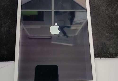 Apple iPad 1432