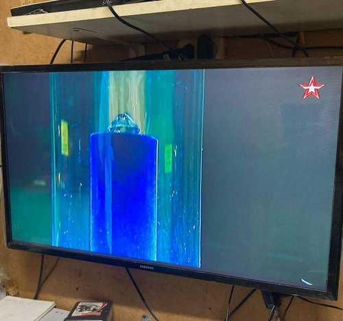 Телевизор SMART tv самсунг