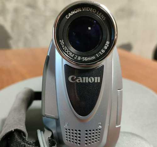 Видеокамера Canon MV 800i mini DV