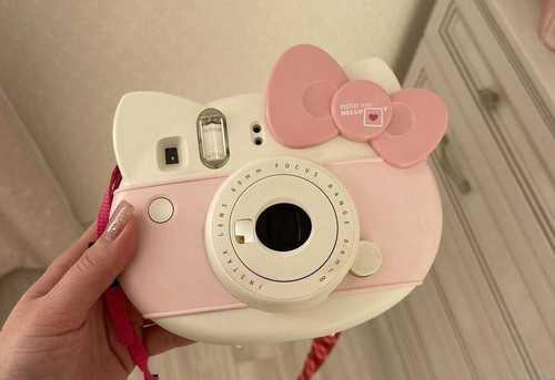 Hello Kitty Instax mini