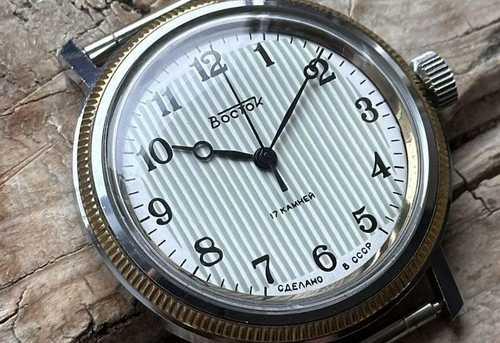 Часы советские наручные Восток 2409А, СССР, 1980е