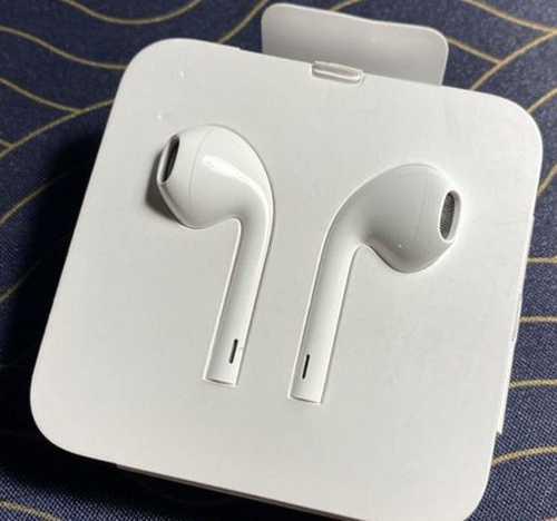 Наушники apple earpods lightning