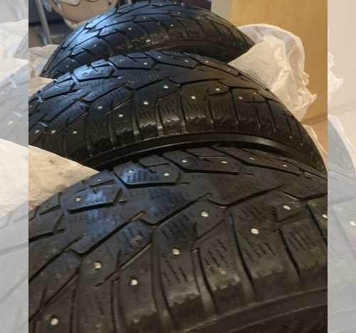 Yokohama Ice Guard IG20 215/55 R17 22B