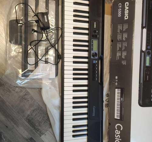 Синтезатор Casio ct s300