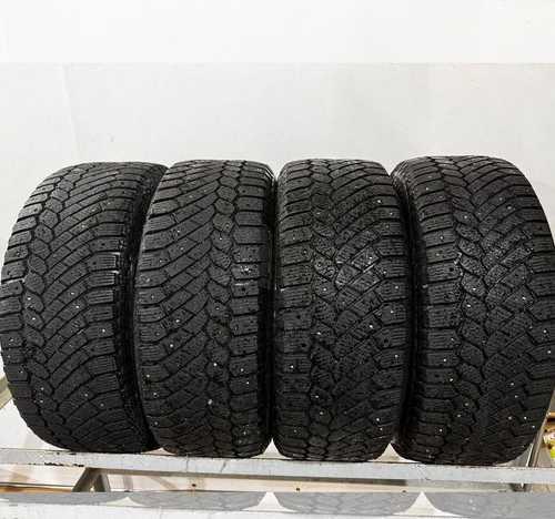 Gislaved Nord Frost 200 215/60 R16