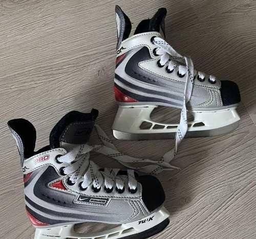 Хоккейные коньки bauer vapor pro детские Y11