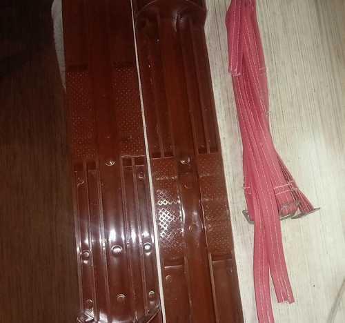 Лыжи пластиковые новые