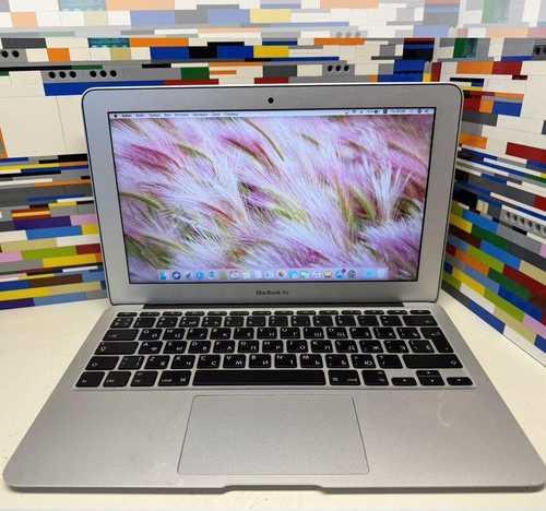 Apple MacBook Air 11” 2013