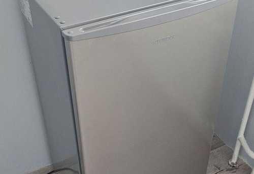 Холодильник hyundai CO1003