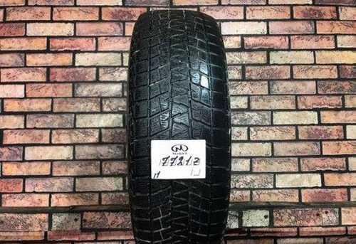 Bridgestone Blizzak DM-V1 215/70 R16