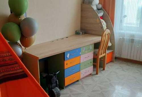Детский письменный стол бу