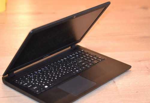 Ноутбук Acer ES1 4ядра A4-7210\ ssd240\ 4ram