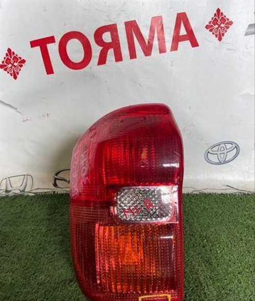 Фонарь левый Toyota Rav4 ACA20 2002.03