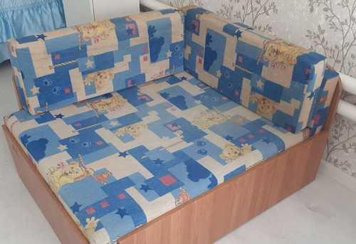 Продам детский диван-кровать Кубус б/у