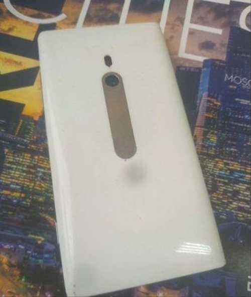 Nokia lumia 800 на запчасти