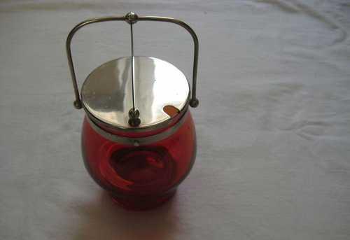 Чайница СССР 1960е (красное стекло)