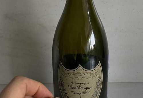 Бутылка и пробка Dom Perignon 2012