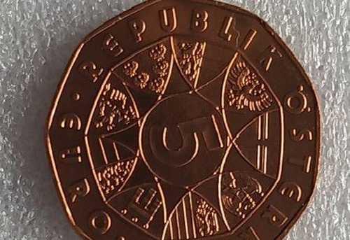 Монета Австрия 5 евро Венский вальс медь и другие