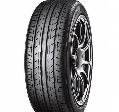 Yokohama BluEarth-ES ES32 205/65 R15 99H