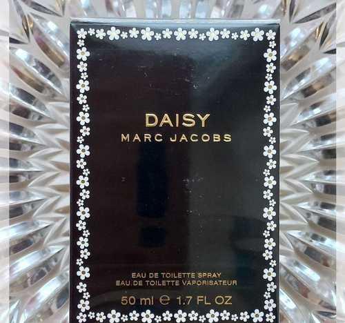 Marc Jacobs Daisy