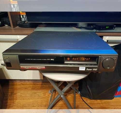 Видеомагнитофон S-VHS JVC hr-s6800eg