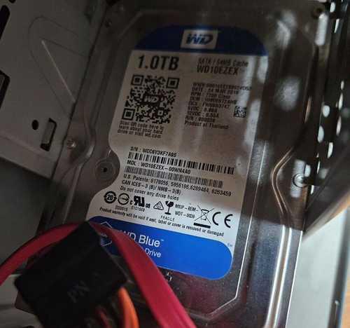 Жесткий диск HDD 1 тб