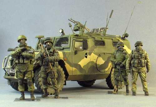 Военная техника. газ-233014 стс "Тигр"+4 фиг. 1/35