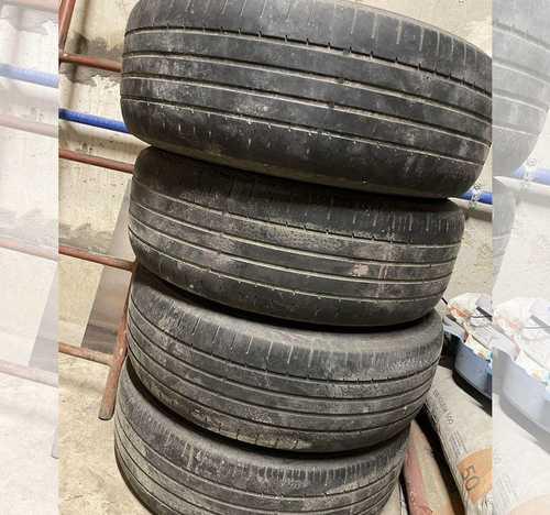 Hankook Dynapro HP2 RA33 235/65 R17 108V