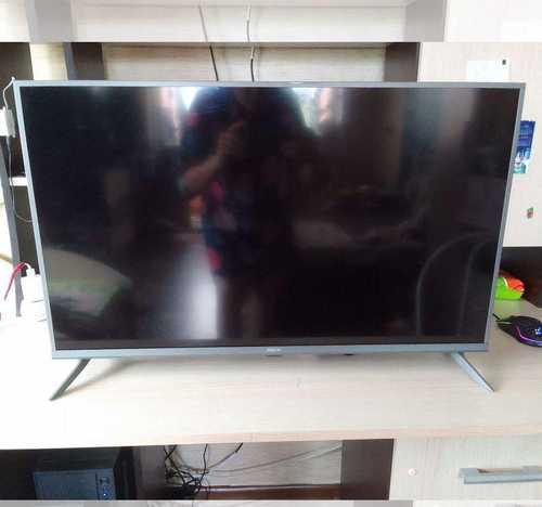 32" (81 см) Телевизор LED dexp F32D7100C серый