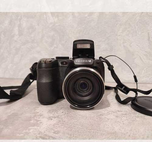 Новый Фотоаппарат fujifilm finepix s2960