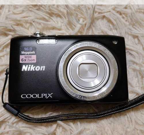 Цифровой фотоаппарат Nikon coolpix s2700