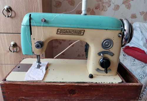 Швейная машинка Panonia