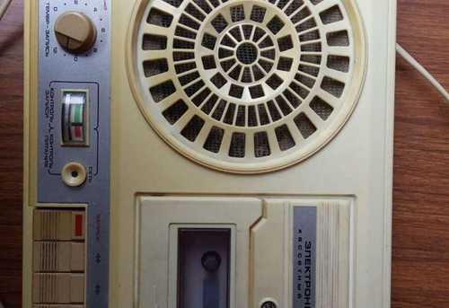 Магнитофон электроника 302-1 СССР
