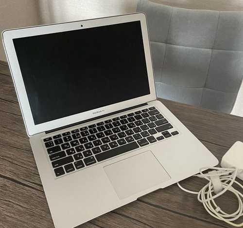 Macbook air 13 2015 i7