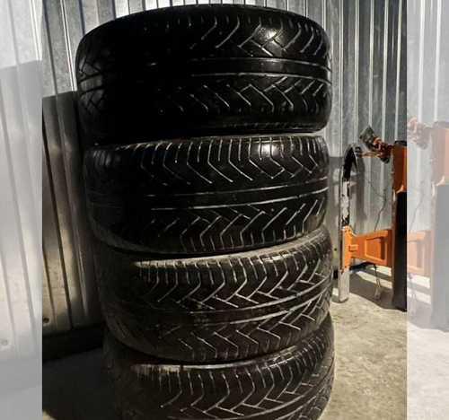 Yokohama Advan ST V802 255/5 R19