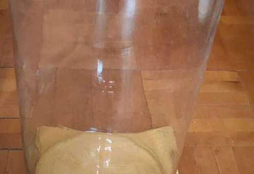 Напольная стеклянная ваза