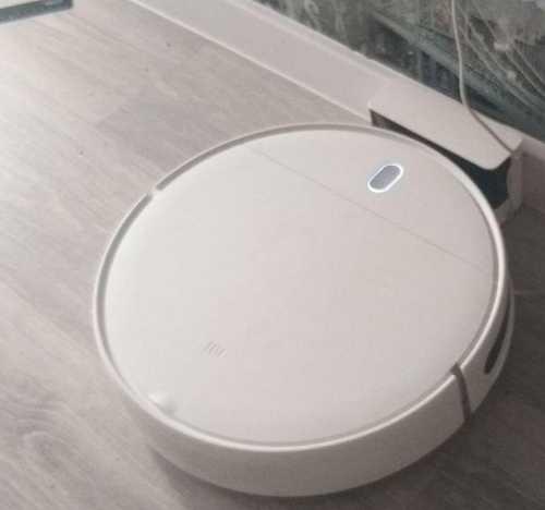 Робот пылесос xiaomi mi robot vacuum mop essential