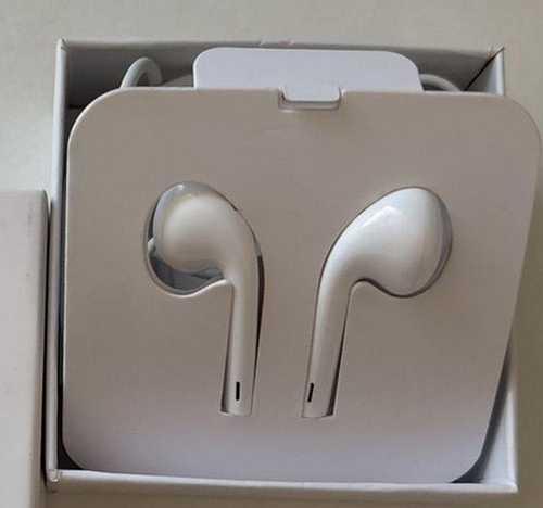 Наушники earpods