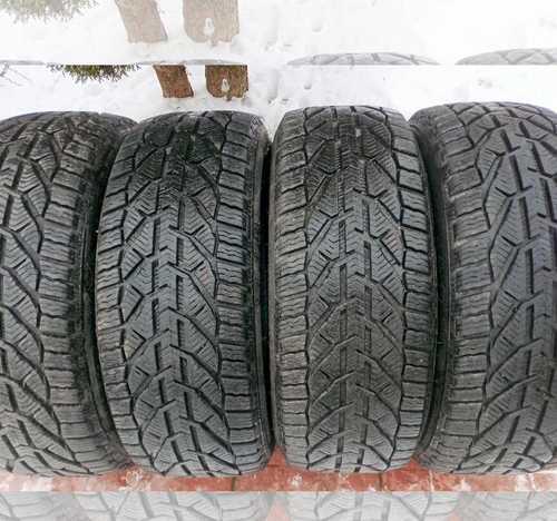 Tigar Winter 205/50 R17 91V