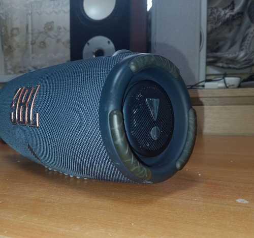 Колонка jbl xtreme 3