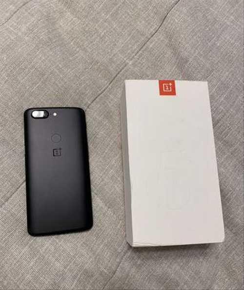 OnePlus 5T (8/128 Gb)