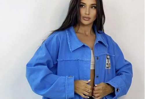 Джинсова куртка синяя женская