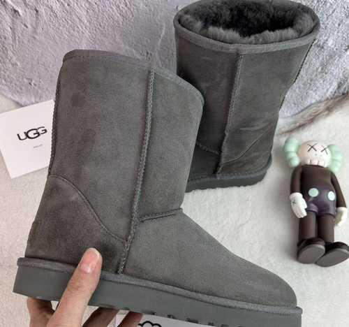 Женские Ugg Classic Short II Grey