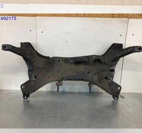 Подрамник Mitsubishi Lancer 9