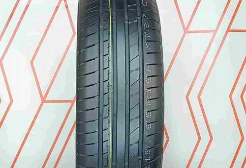 Kapsen Rassurer K737 215/65 R16 98H