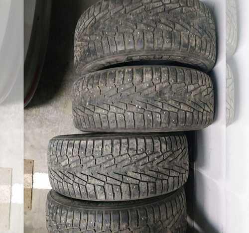 Nokian Tyres Hakkapeliitta 7 SUV 285/60 R18