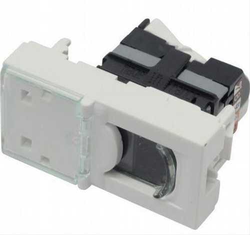 Розетка RJ-45 Legrand