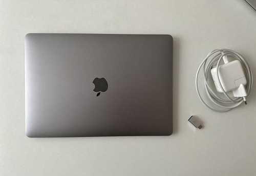 Apple MacBook air 13 2020