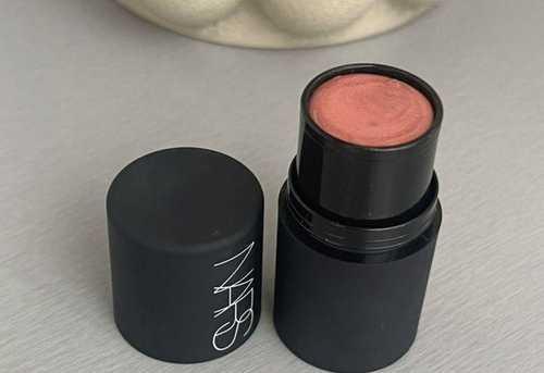 Румяна nars