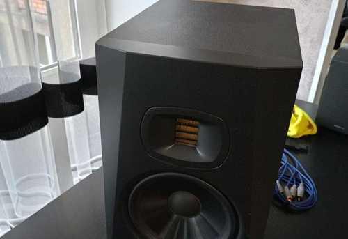Adam audio t7v 2 шт